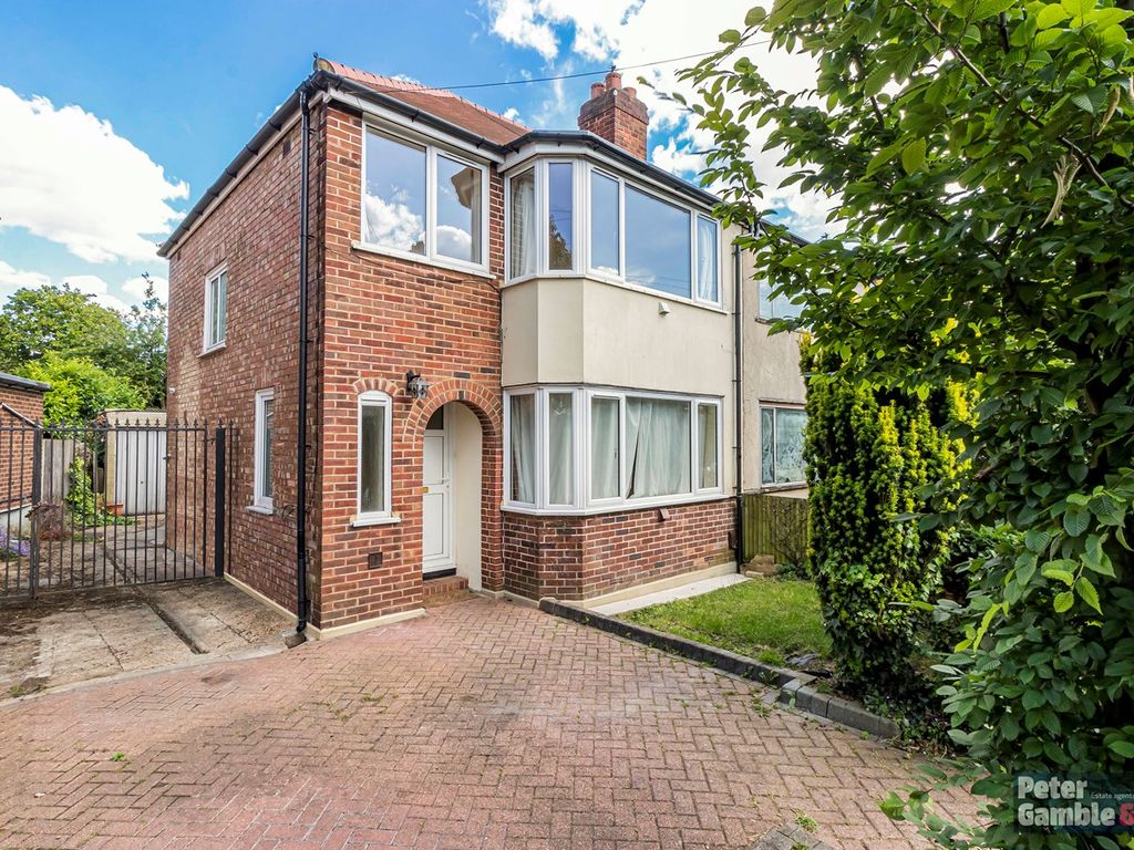 3 Bed Property For Sale In Scorton Avenue Perivale Greenford Ub6 £