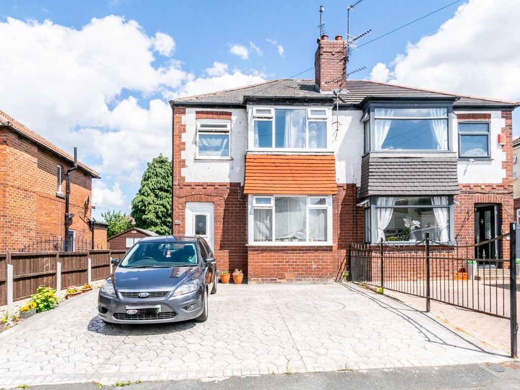 3 Bed Semi Detached House For Sale In Heath Mount Beeston Leeds Ls11