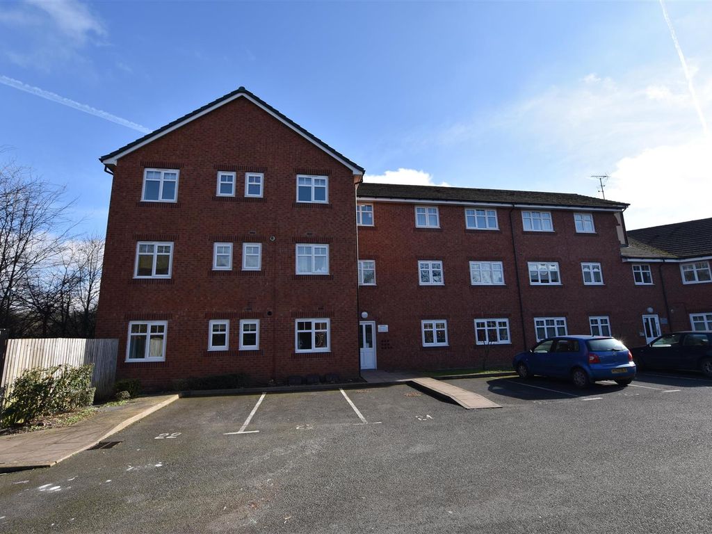2 bed flat to rent in Bell Court, Northfield, Birmingham B31, £850 pcm ...