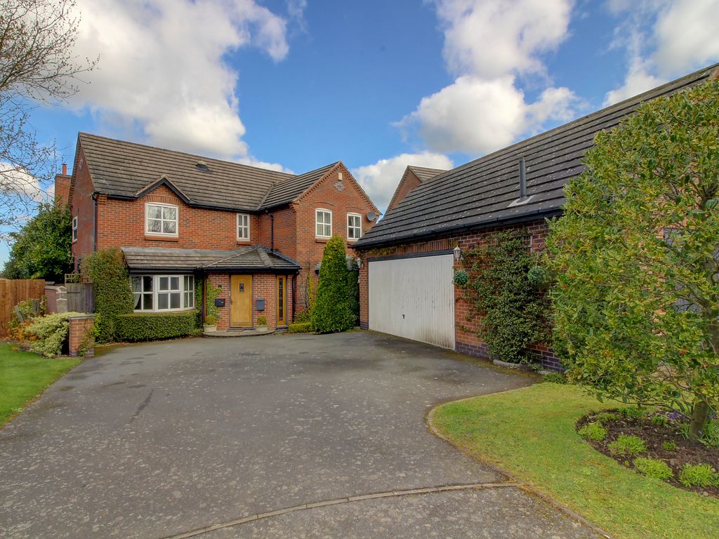 5 bed detached house for sale in Hill Close, Peckleton, Leicester LE9 ...