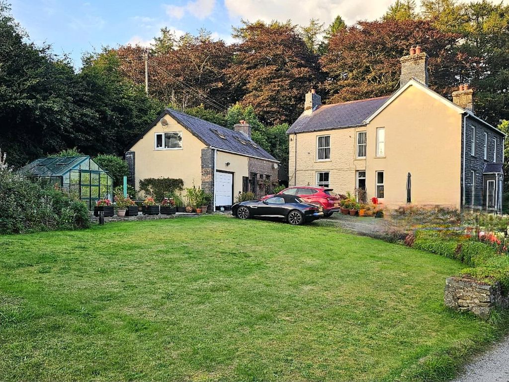 5 bed detached house for sale in Llangeitho, Tregaron, Ceredigion SY25 ...