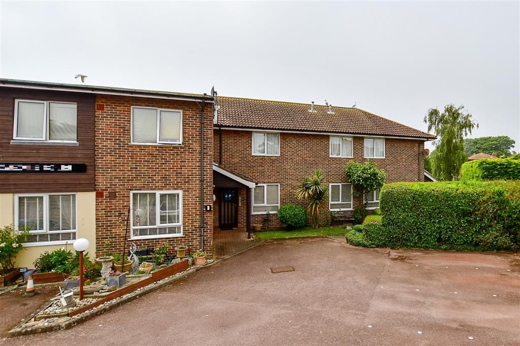 1 bed flat for sale in Dovedale Court, Birchington, Kent CT7, £130,000 ...