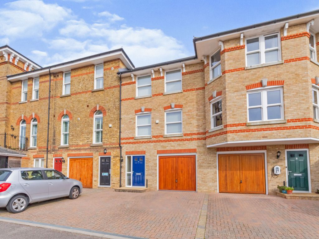 2 Bed Terraced House For Sale In Providence Park Penenden Heath