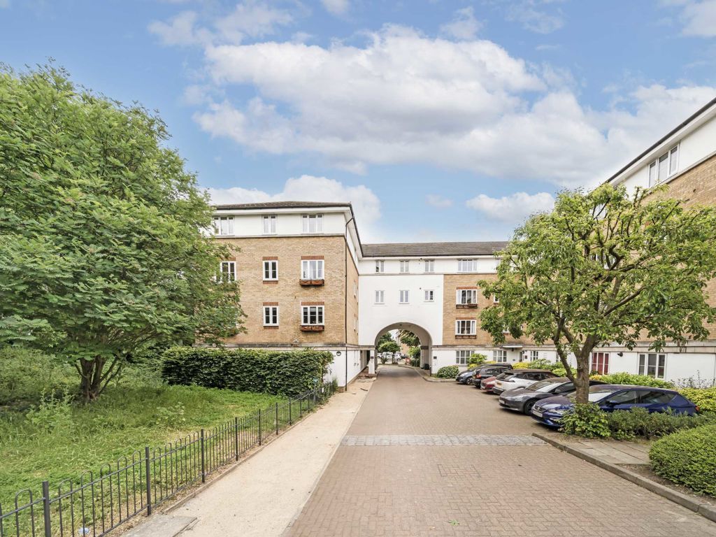 2 bed flat for sale in Goddard Place, London N19 - Zoopla
