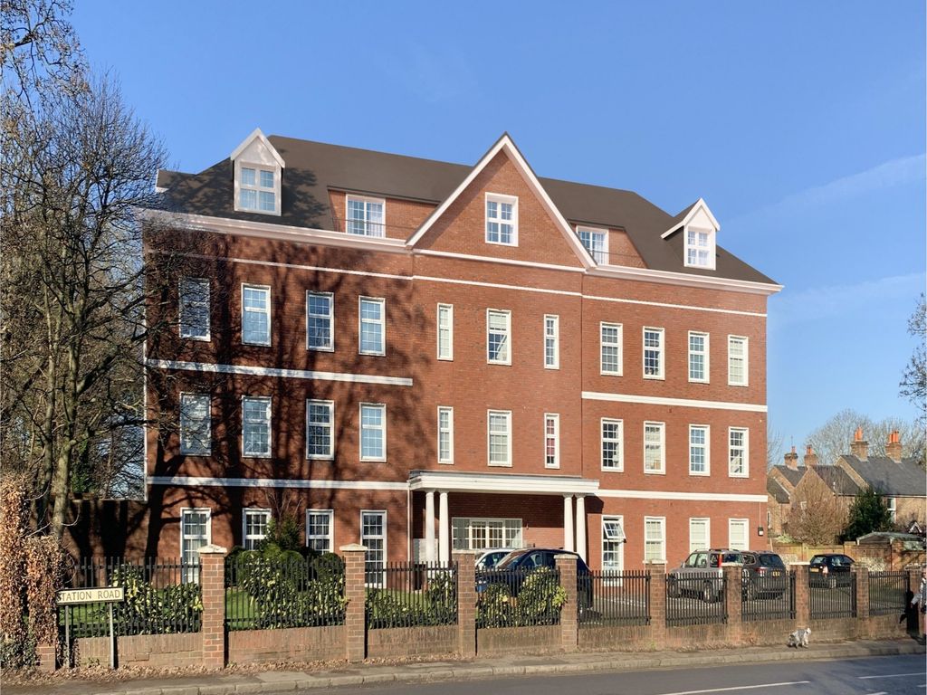 New home, 2 bed flat for sale in Station Road, Loudwater, High Wycombe ...