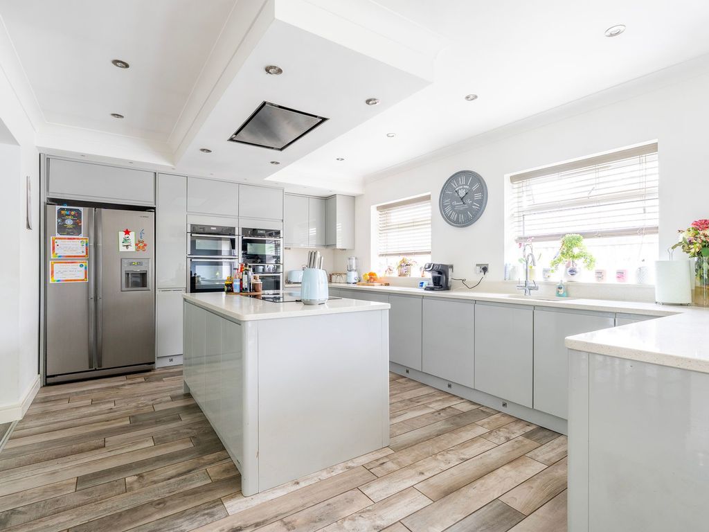 5 bed detached bungalow for sale in Norwich Road, Lenwade, Norwich NR9 ...