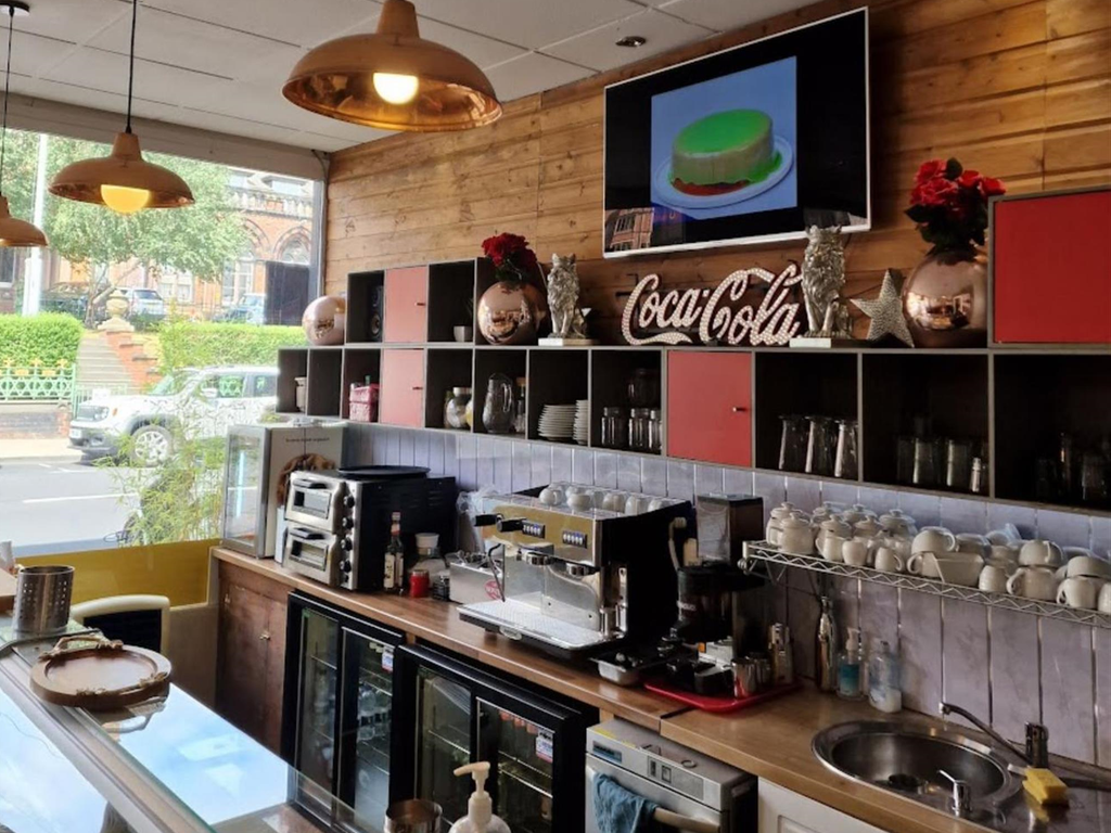 Restaurant for sale in Cafe & Sandwich Bars LS1, West Yorkshire, £ ...
