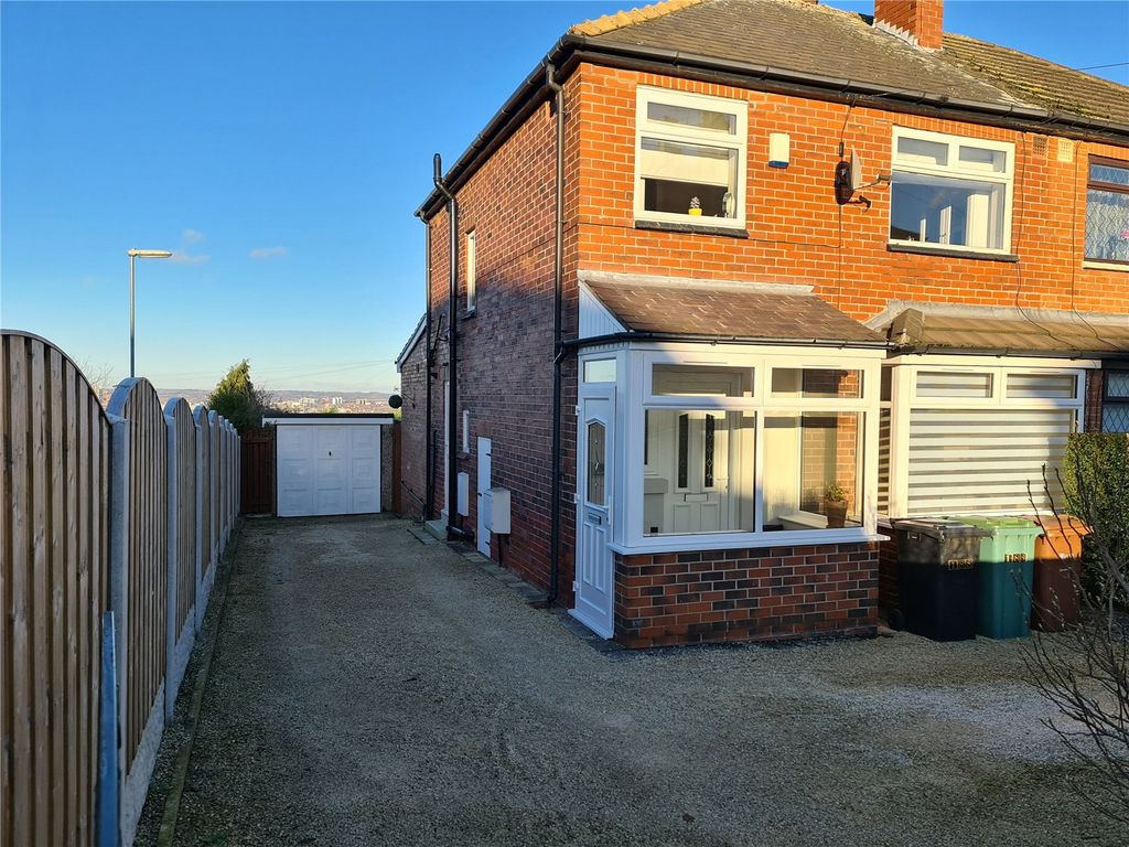 3 Bed Semi Detached House For Sale In Town Street Middleton Leeds