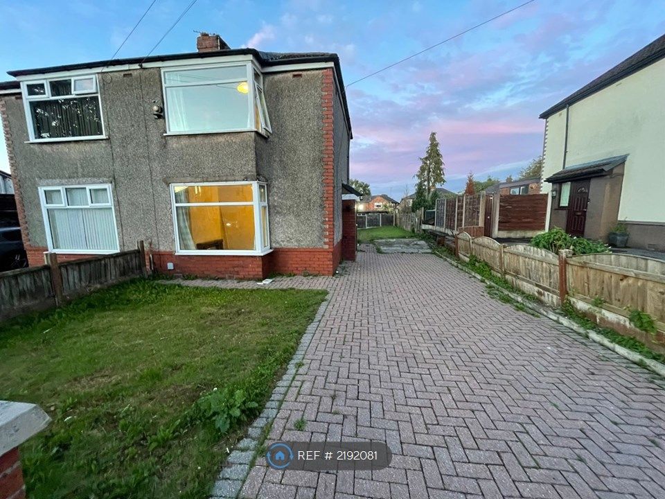 2 bed semi-detached house to rent in Briarfield Road, Bolton BL4, £950 ...