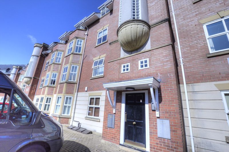 2 bed flat to rent in Regency Court, Jesmond Road, Sandyford, Newcastle ...