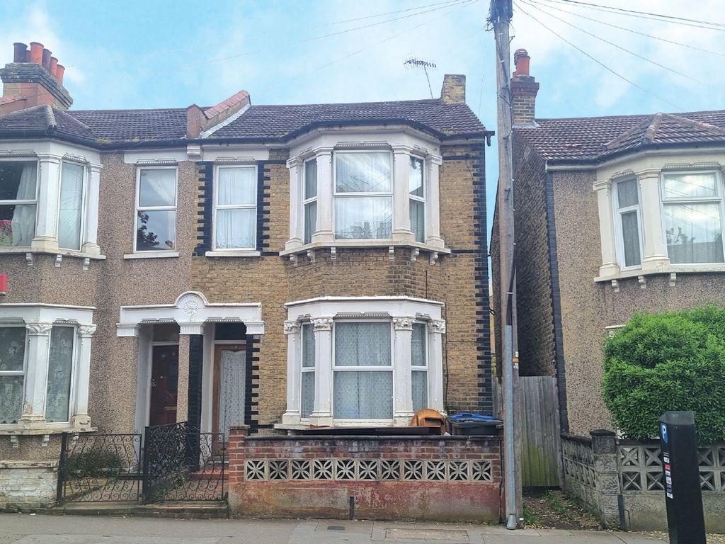 3 bed end terrace house for sale in Fairholme Road, Croydon CR0 - Zoopla