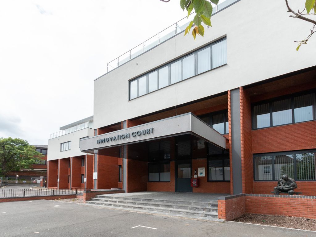 1 bed flat to rent in New Street, Basingstoke RG21, £900 pcm - Zoopla