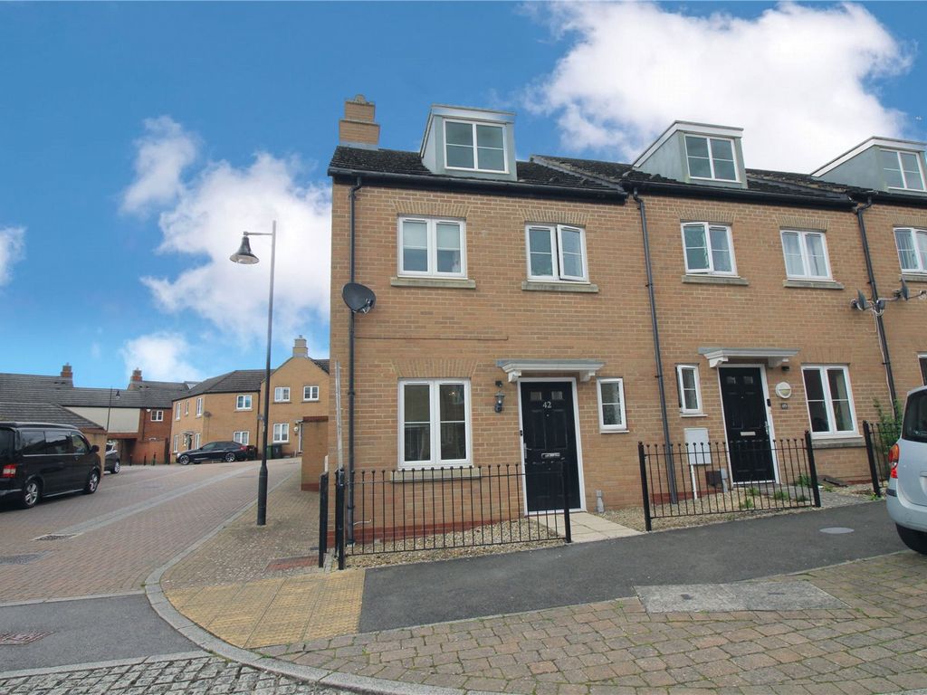 3 Bed End Terrace House For Sale In Millgrove Street Swindon