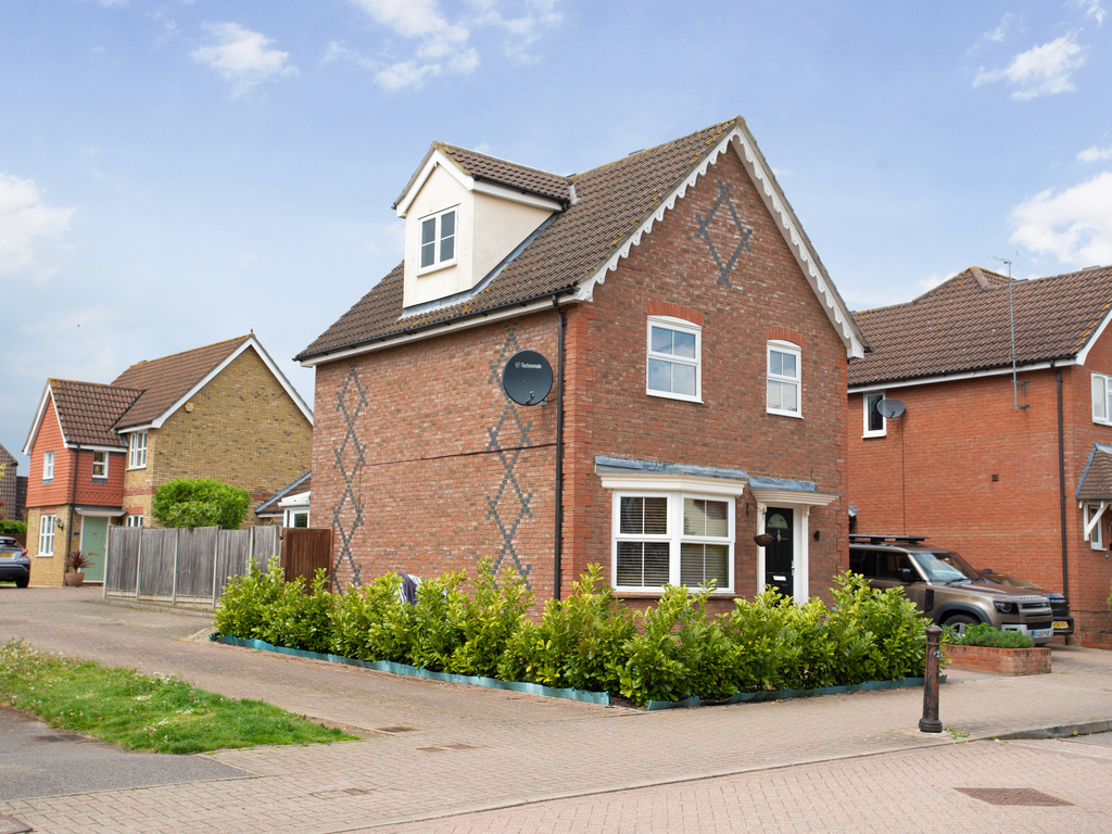 1 bed detached house for sale in Milliners Way, Bishops Stortford CM23 ...