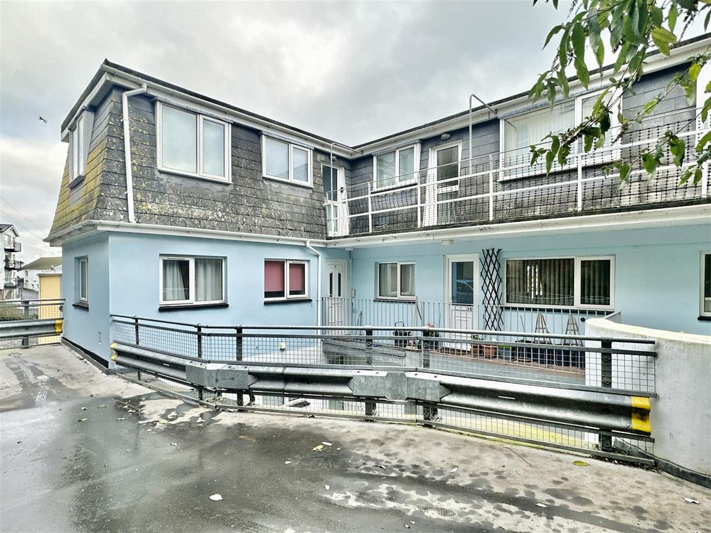 2 bed flat for sale in Overgang Road, Brixham TQ5 - Zoopla