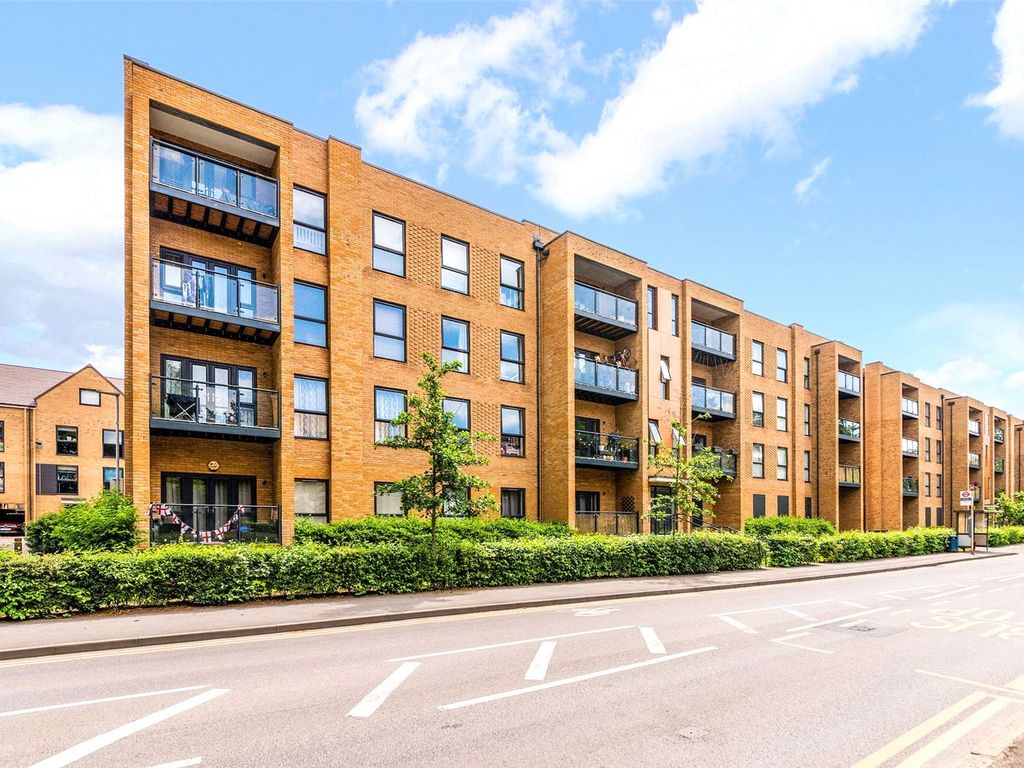 1 bed flat for sale in Hackbridge Road, Wallington SM6 - Zoopla