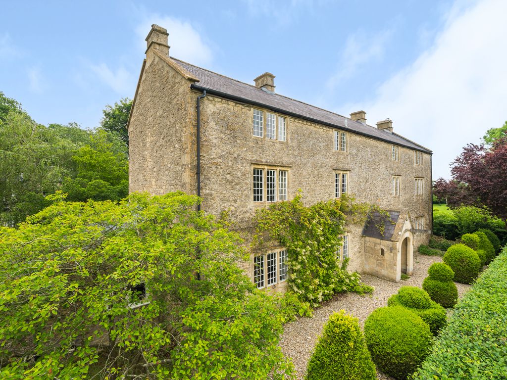 6 bed detached house for sale in Ashwicke Road, Ashwicke SN14, £ ...