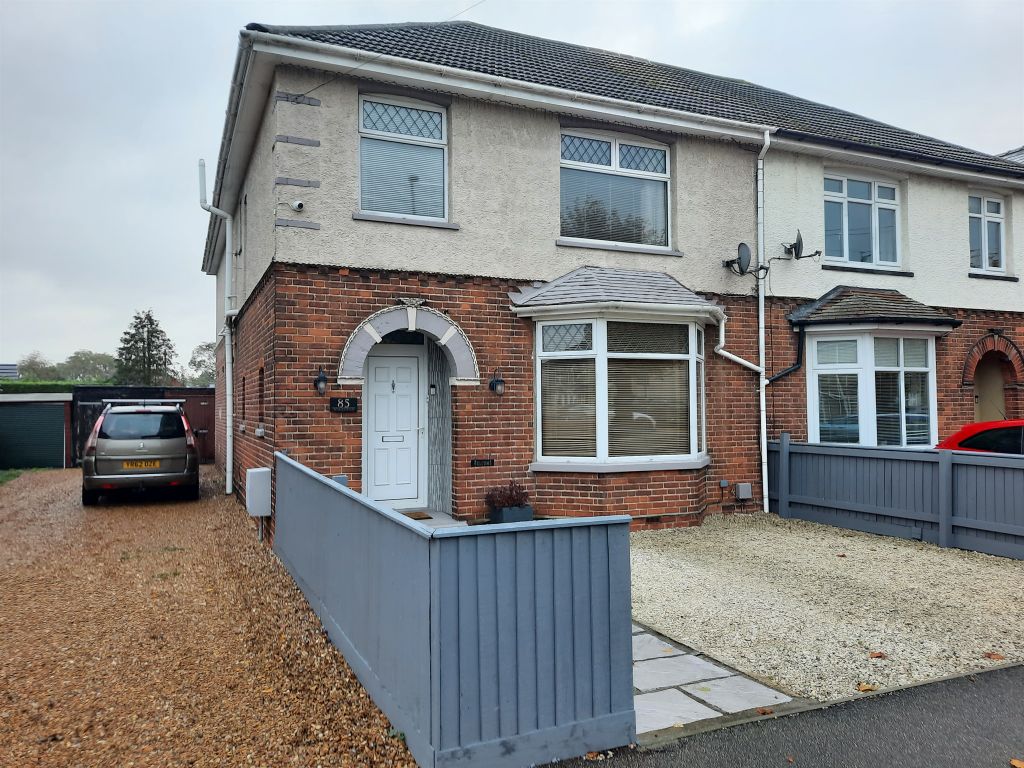 4 bed semi-detached house for sale in Wisbech Road, March PE15, £ ...
