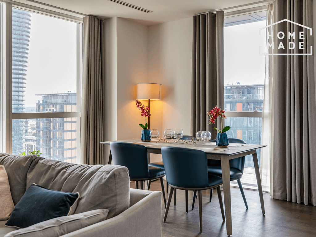 1 bed flat to rent in Ostro Tower, Canary Wharf E14 - Zoopla