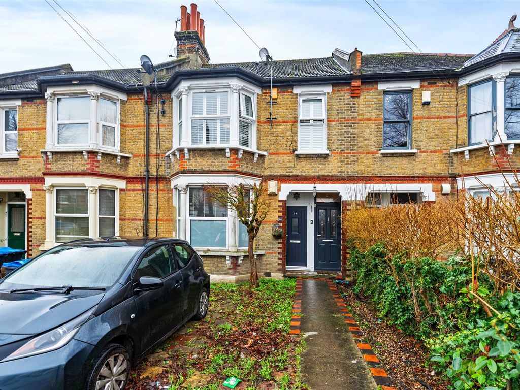3 bed maisonette for sale in Albert Road, London SE25, £365,000 - Zoopla