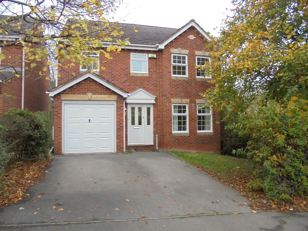4 bed detached house to rent in Casson Drive, Stapleton BS16 - Zoopla