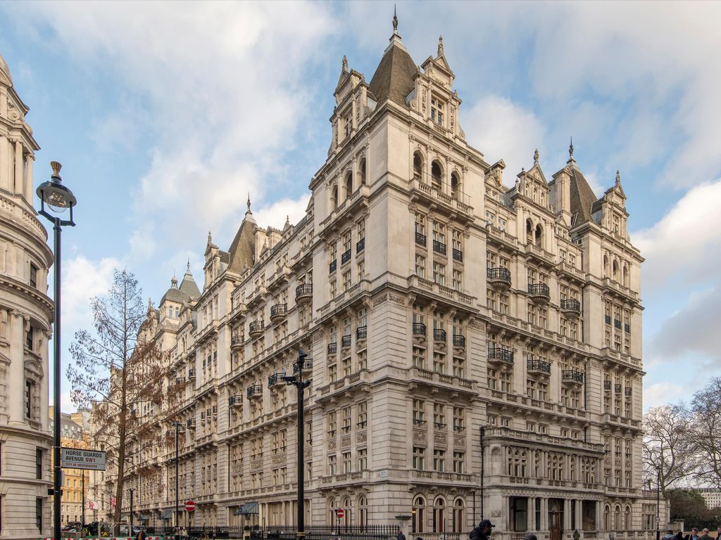 2 bed flat for sale in Whitehall Court, London SW1A - Zoopla