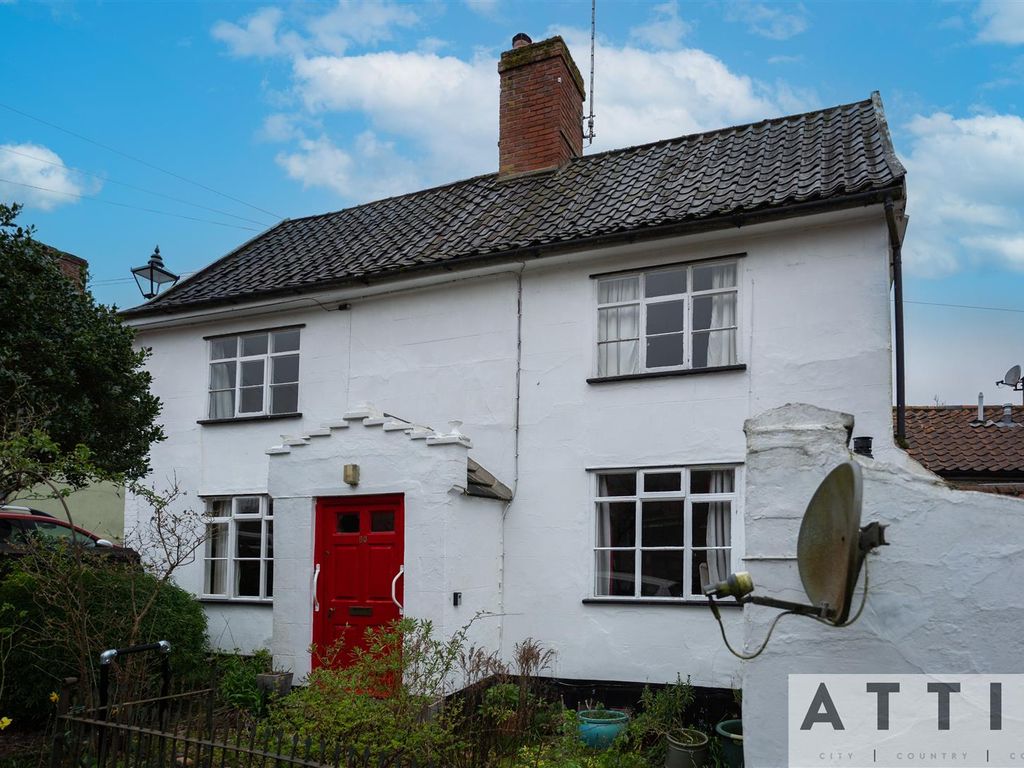 4 bed detached house for sale in Chediston Street, Halesworth IP19, £ ...