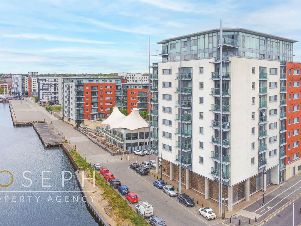 2 bed flat for sale in Patteson Road, Ipswich IP3, £230,000 - Zoopla