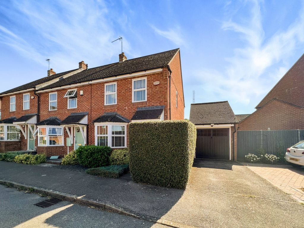 3 bed end terrace house for sale in Old Gorse Way, Mawsley, Kettering ...
