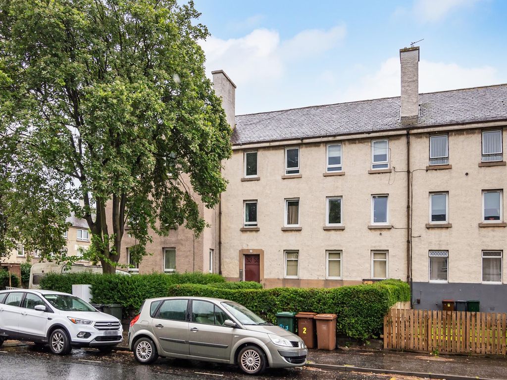 3 bed flat for sale in Craigentinny Road, Craigentinny, Edinburgh EH7 ...