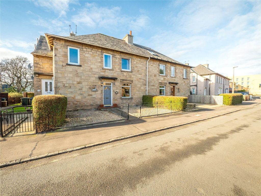 2 bed flat for sale in 26 Chesser Grove, Edinburgh EH14 - Zoopla