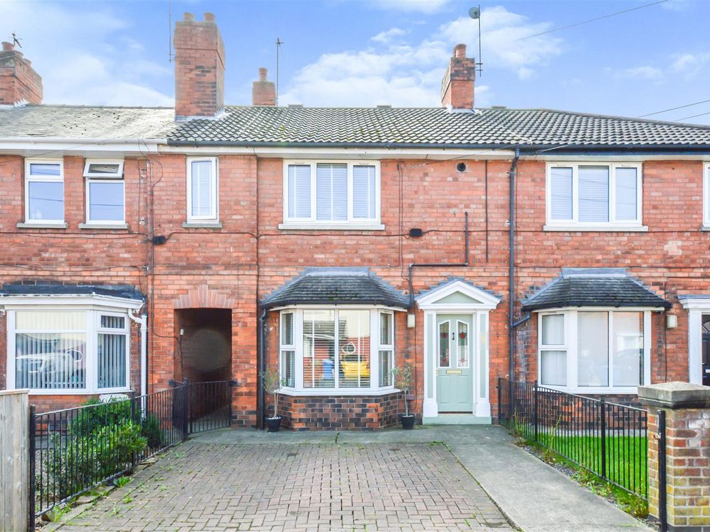 2 bed terraced house for sale in Scalby Grove, Hull HU5 - Zoopla