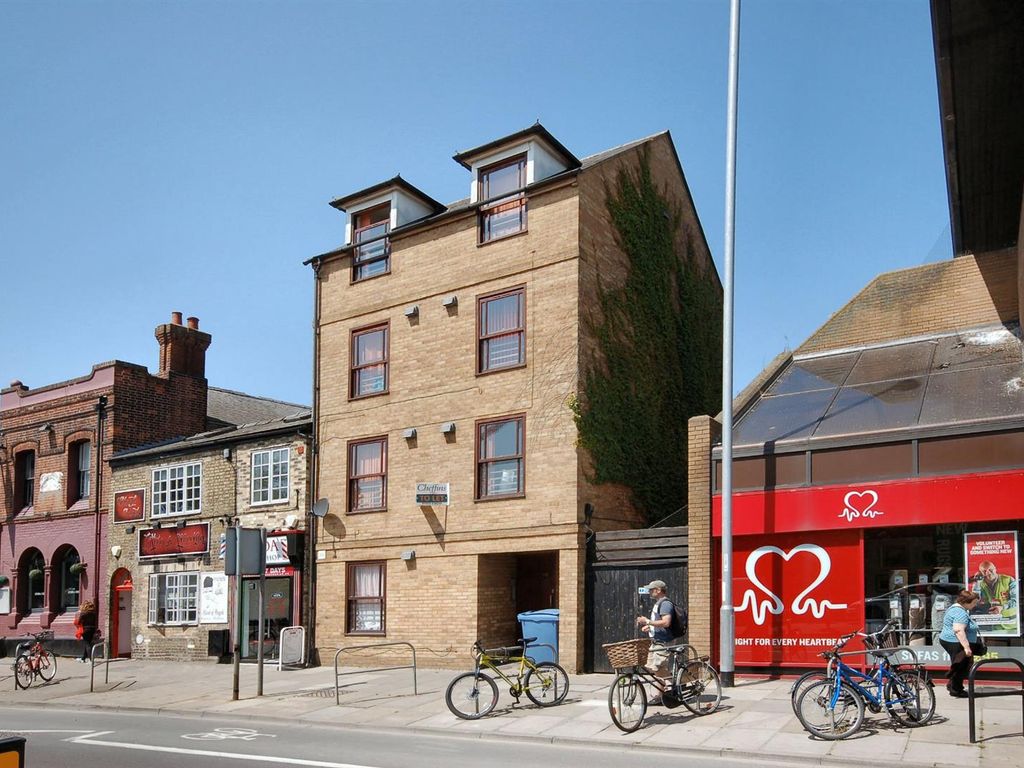 Room to rent in Room 1, East Road, Cambridge CB1 - Zoopla