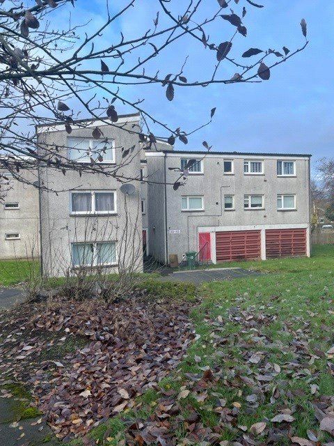 2 Bed Flat For Sale In Kirkton Place East Kilbride Glasgow G74 £