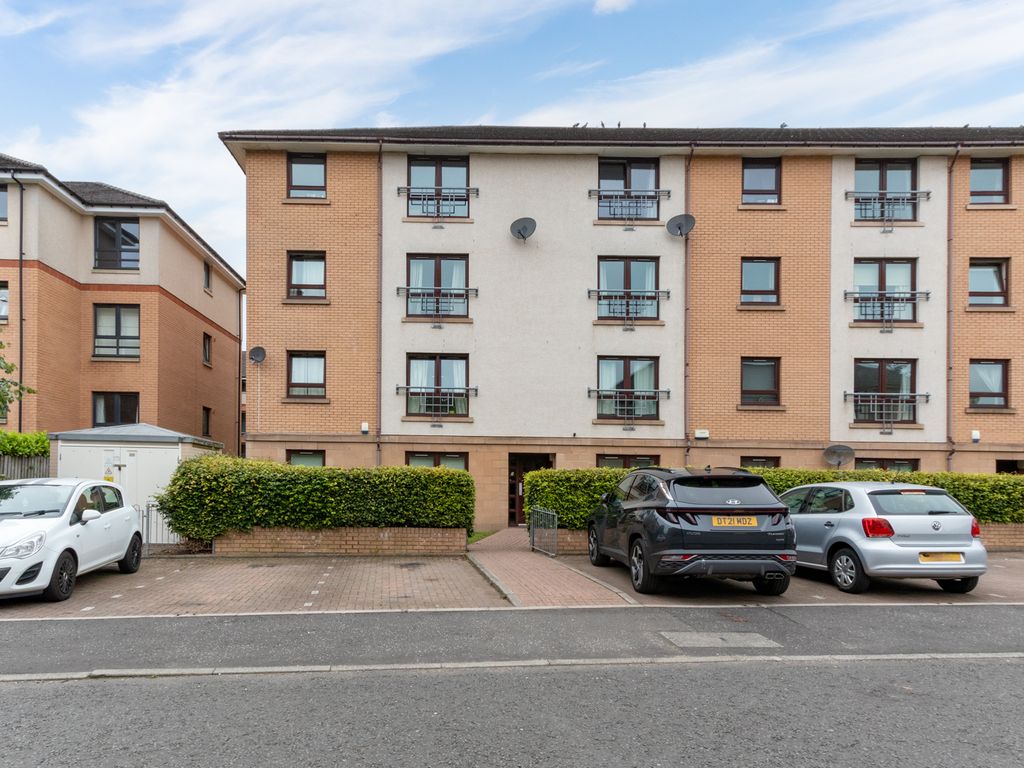 2 Bed Flat For Sale In Waldo Street Anniesland Glasgow G13 £155 000