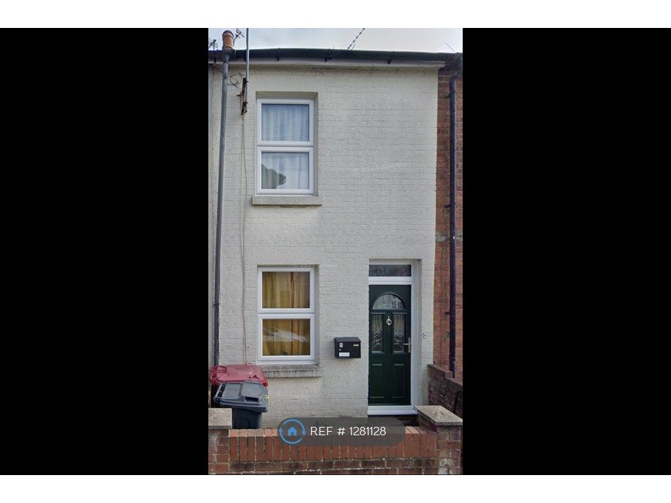 2 bed terraced house to rent in Brunswick Street, Reading RG1, £1,450 pcm - Zoopla