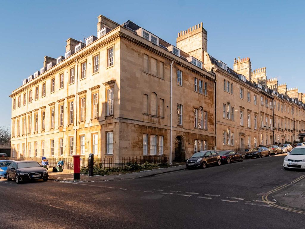 2 bed maisonette to rent in Bennett Street, Bath BA1 - Zoopla