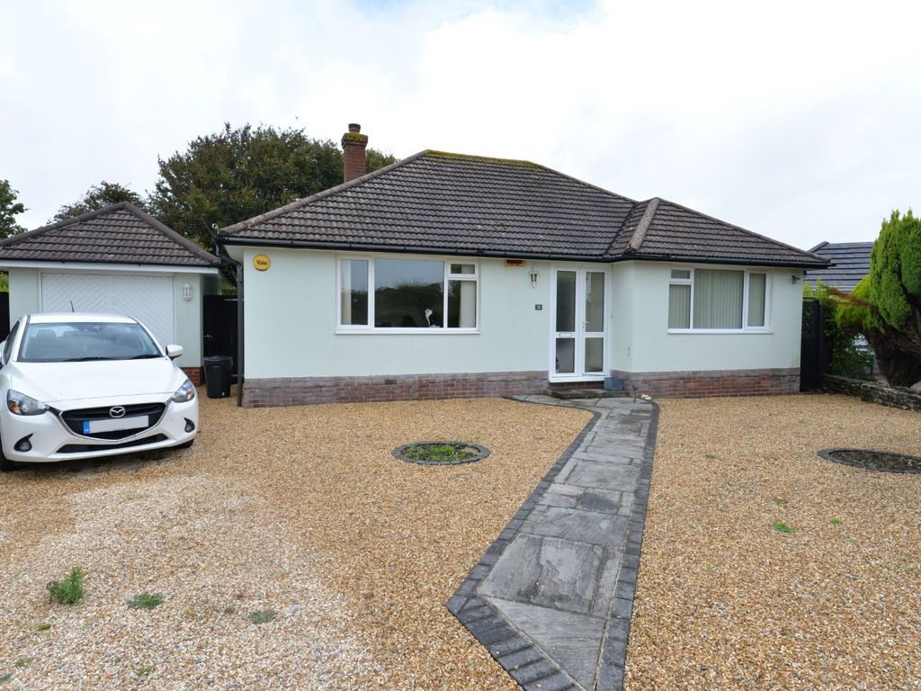 2 Bed Bungalow For Sale In Fenleigh Close Barton On Sea New Milton