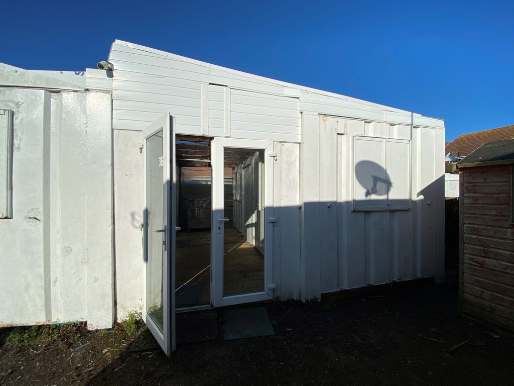 Industrial to let in Station Road, Littlehampton BN16, £3,500 pa - Zoopla