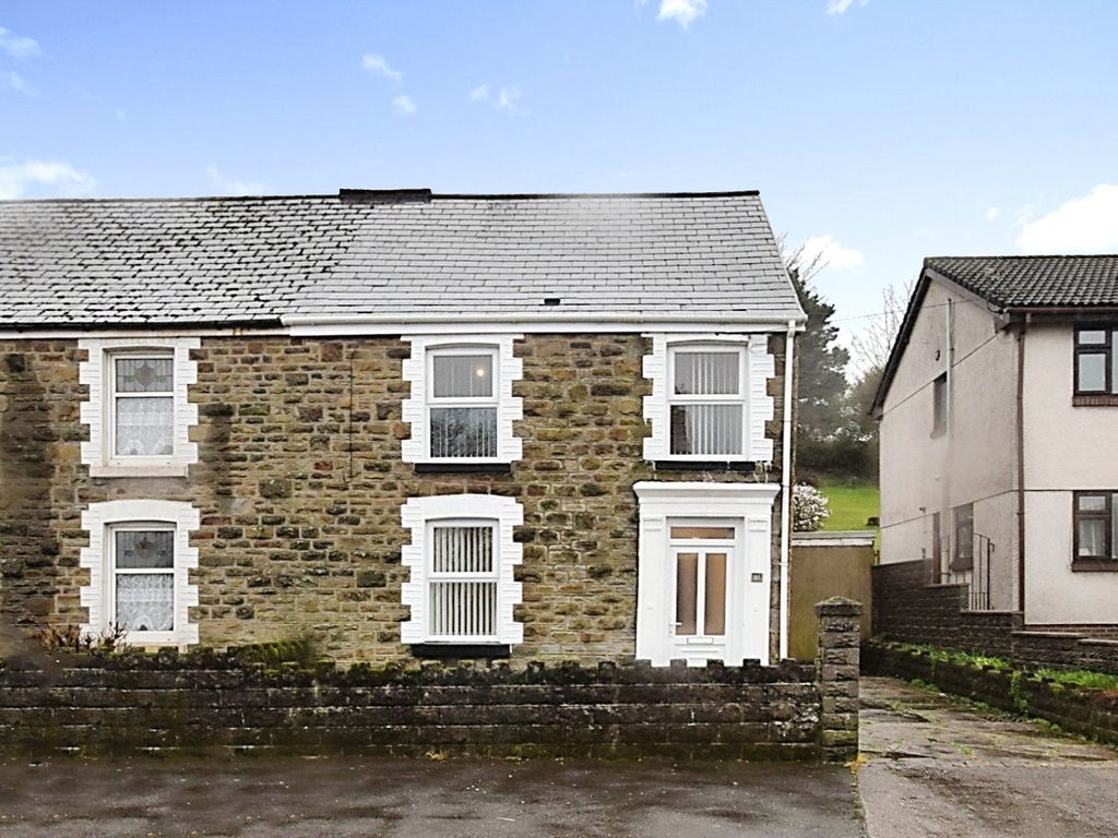 4 Bed Semi Detached House For Sale In Victoria Road Waunarlwydd