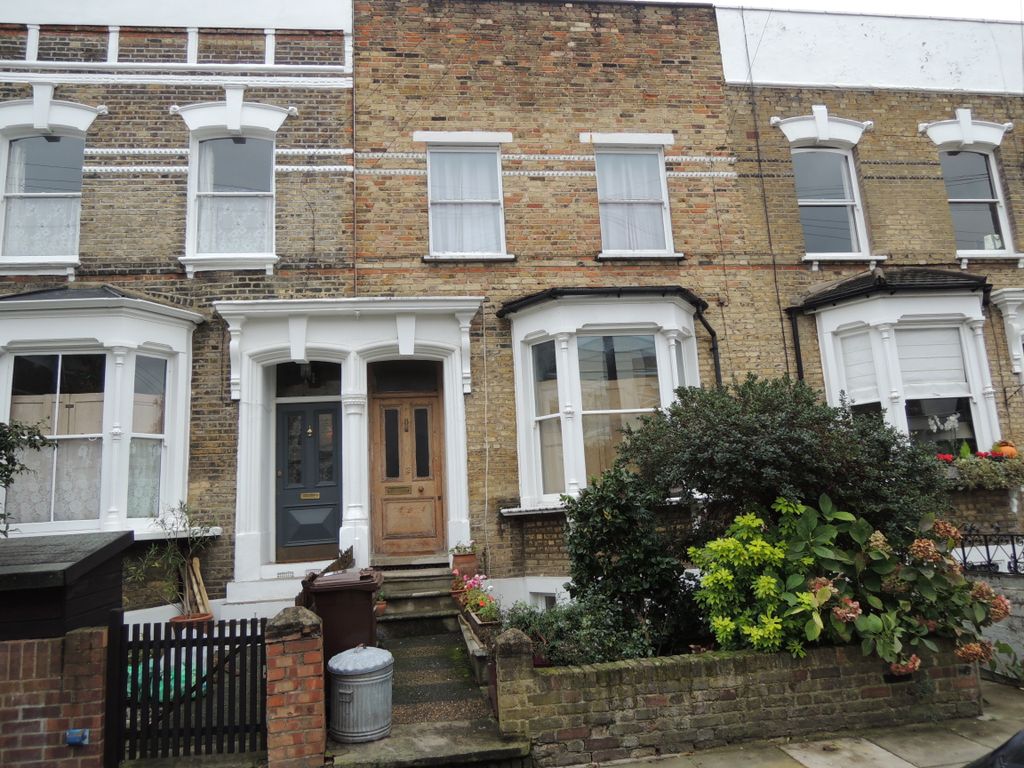 1 bed flat to rent in Jenner Road, London N16, £1,675 pcm - Zoopla