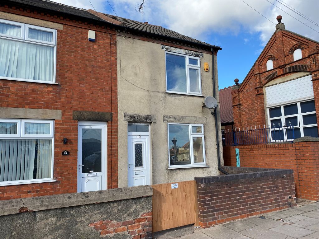 2 Bed End Terrace House For Sale In Mansfield Road Sutton In Ashfield
