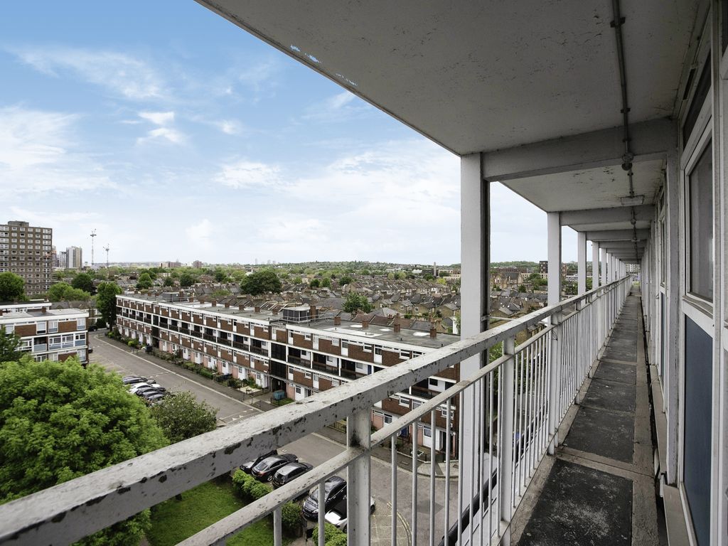 2 bed flat for sale in Lindley Estate, Commercial Way, London SE15 - Zoopla