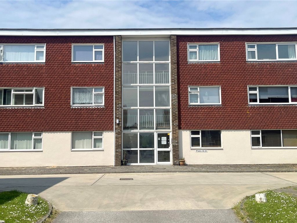 2 bed flat for sale in St Bernards Court, Sompting Road, Lancing, West ...