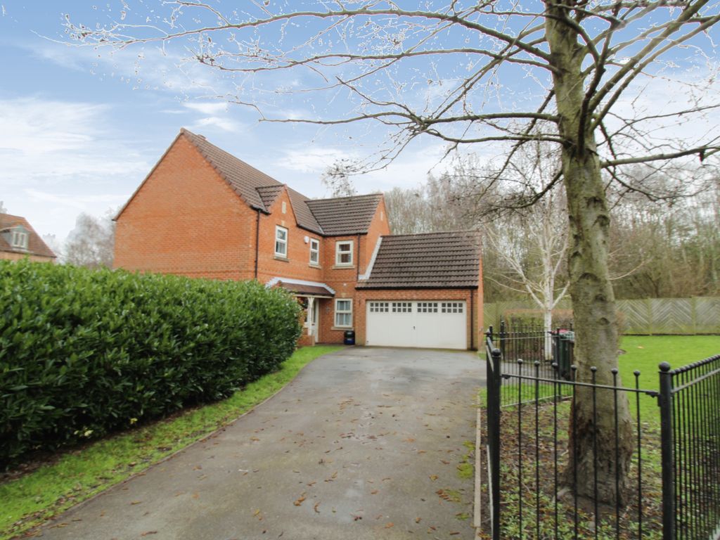 4 Bed Detached House For Sale In Roebuck Chase Wath Upon Dearne