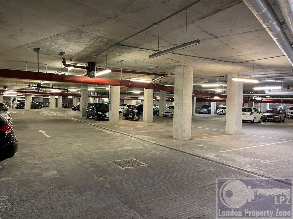 Parking/garage to rent in Empire Way, Wembley HA9, £650 pcm - Zoopla