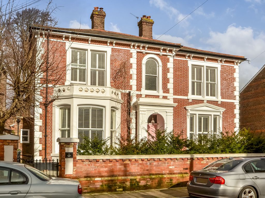 4 bed detached house for sale in Victoria Grove, Southsea PO5, £ ...