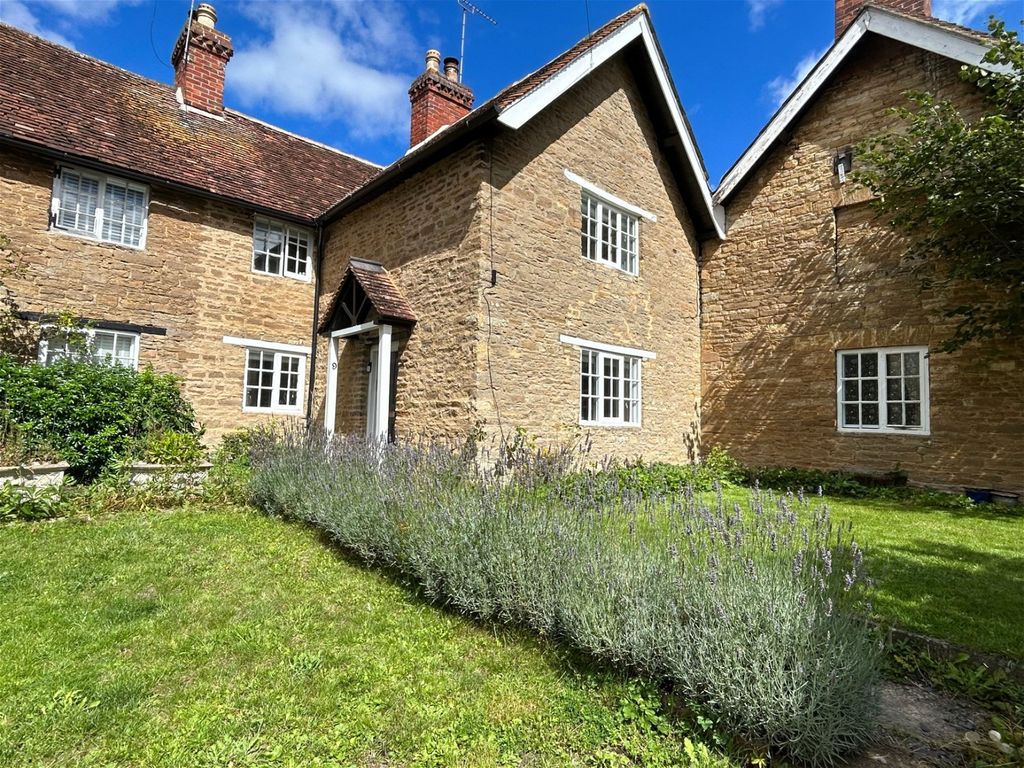3 bed cottage for sale in Abbey Square, High Street, Turvey, Bedford ...
