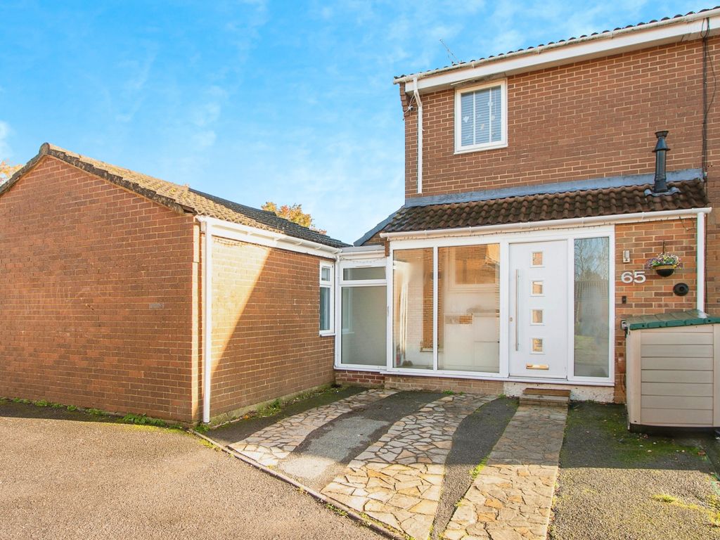 4 Bed End Terrace House For Sale In Chetnole Close Canford Heath