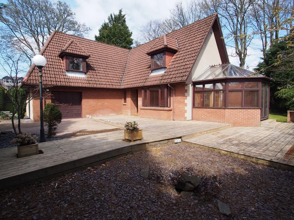4 bed detached house to rent in Hillview Road, Cults AB15 - Zoopla